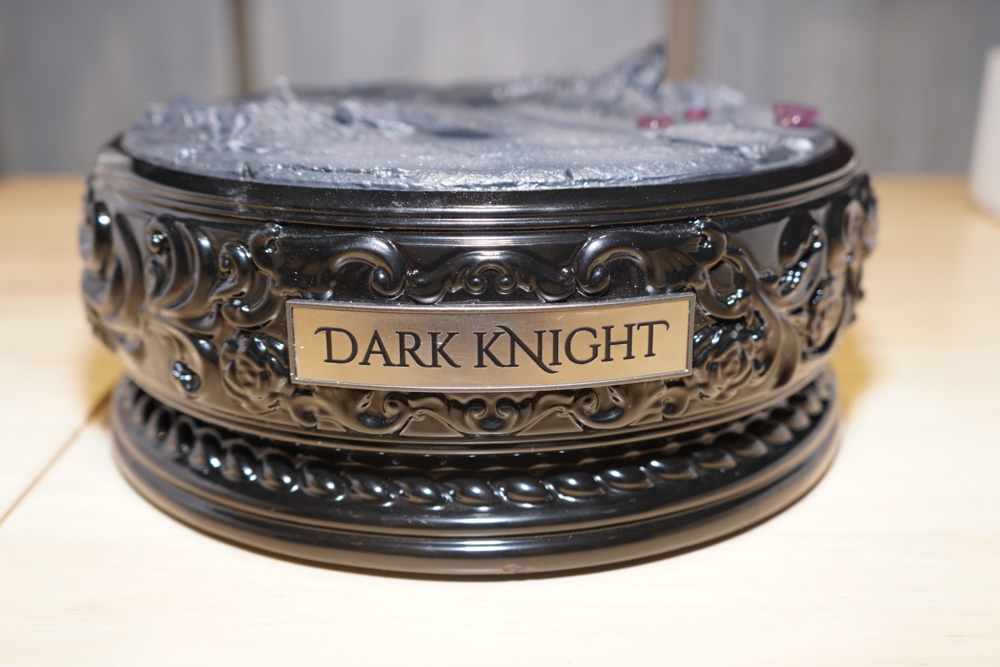 Pearl Abyss x Blitzway 《黑色沙漠》「黑暗騎士」限量模型開箱，呈現闇夜黑玫瑰霸氣英姿 | beanfun!