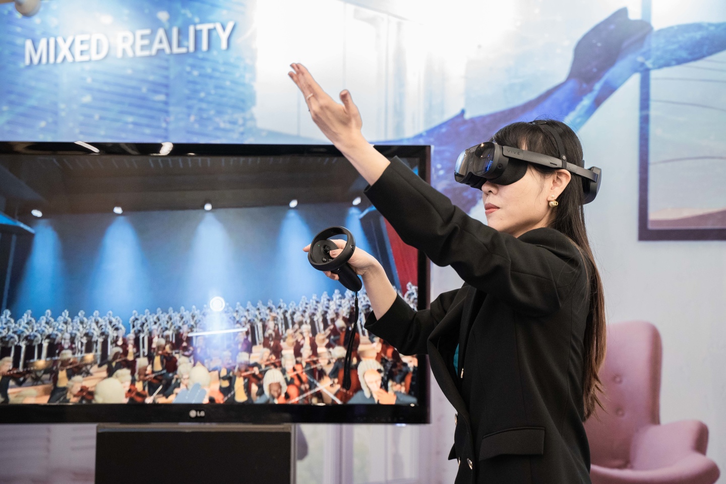 HTC首款XR裝置VIVE XR Elite 2月震撼上市 輕鬆享受頂級娛樂與商業應用 XR技術創造全新體驗 | beanfun!