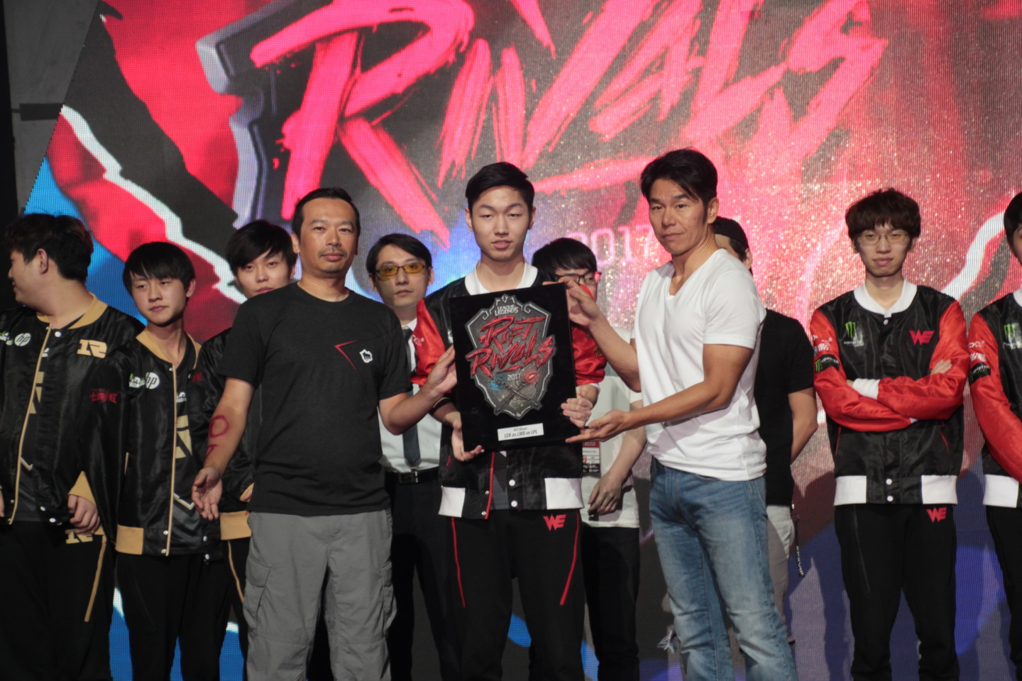 《英雄聯盟》亞洲對抗賽正式落幕！LPL以3：1擊敗LCK | 遊戲基地 Gamebase