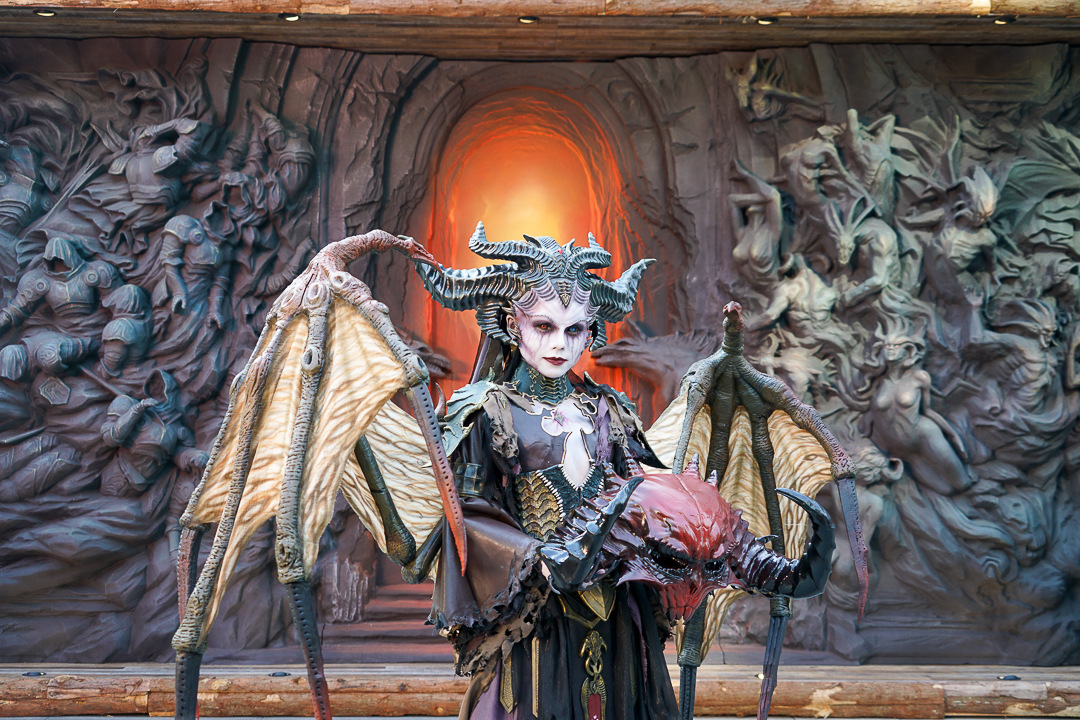 蔡依林代言《暗黑破壞神4》與遊戲總監現場共鬥惡魔，三創快閃店打造地獄之門及教堂場景 | beanfun!