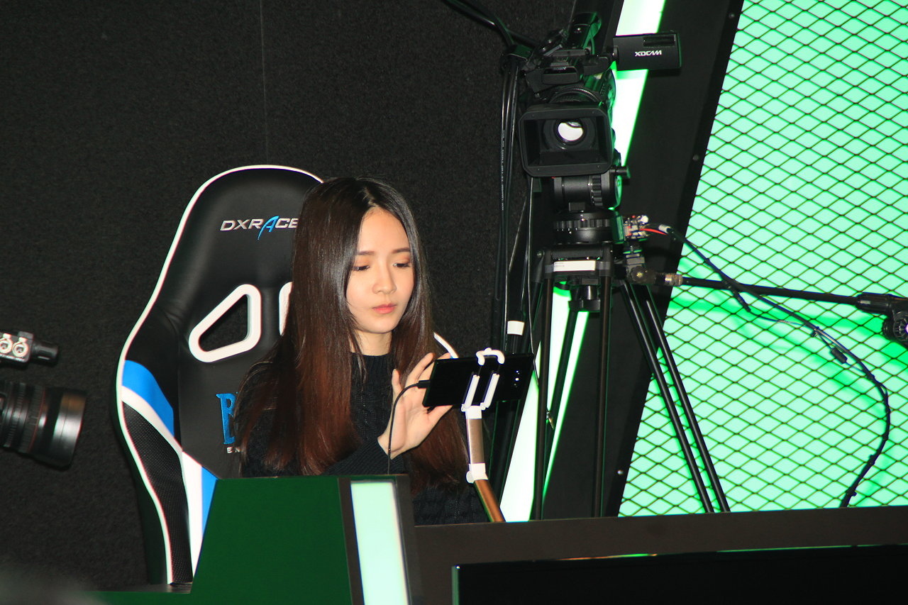 專為遊戲而生！120Hz螢幕手機Razer Phone 2正式登台 | 遊戲基地 Gamebase