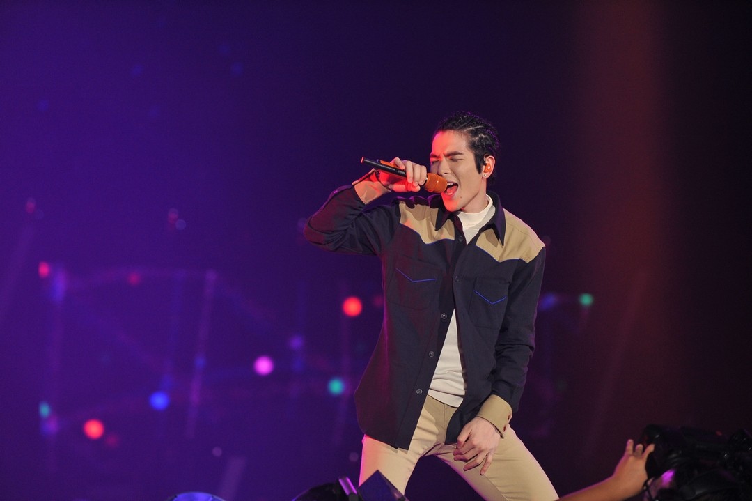 蕭敬騰為世界電競錦標賽熱唱注入能量 開幕式由BeBe代表IESF選手宣誓開戰 | 遊戲基地 Gamebase