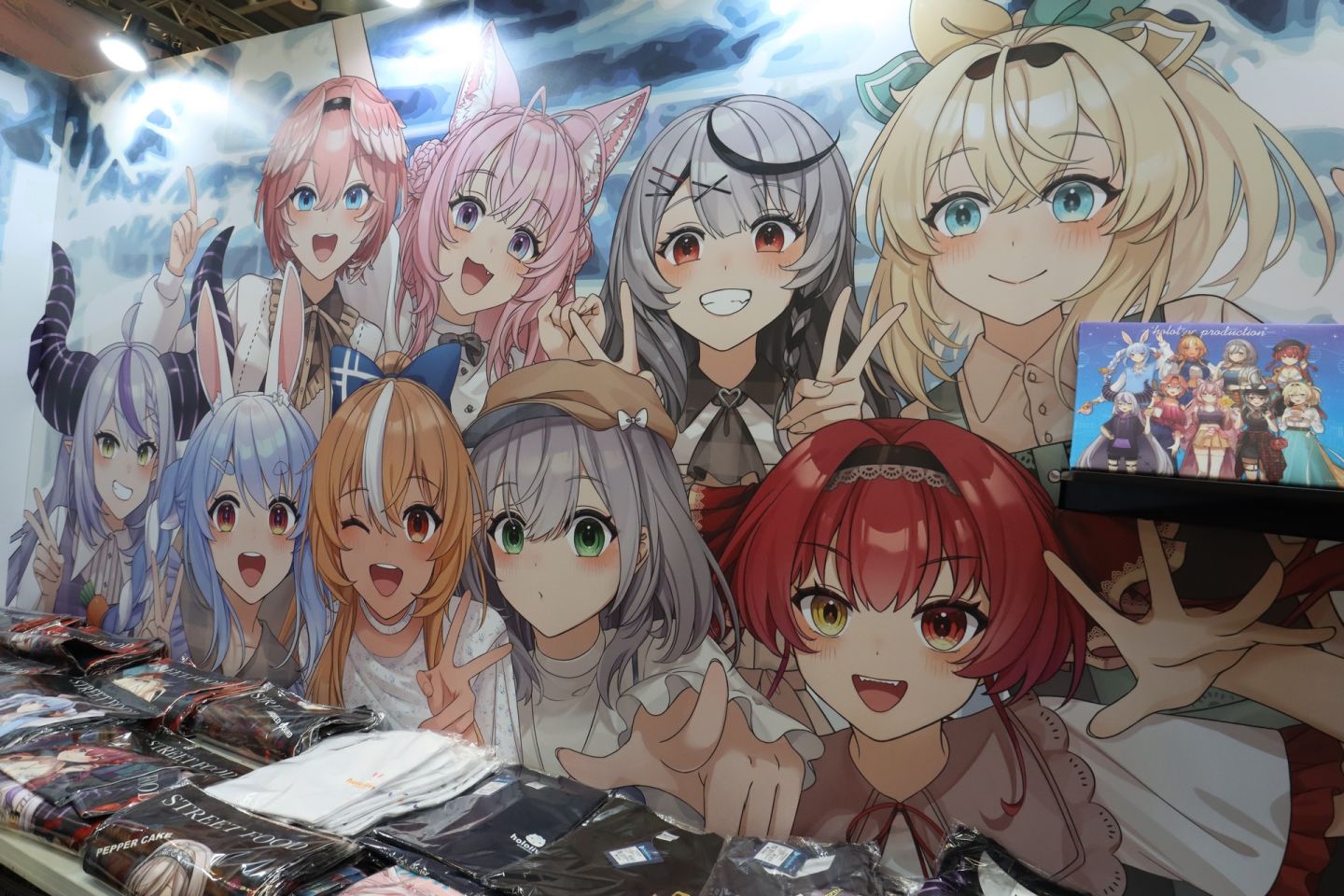 「BANG！ACG」音樂祭熱鬧開唱，hololive production x FANFANS CAFÉ 攤位成現場焦點 | 遊戲基地 Gamebase